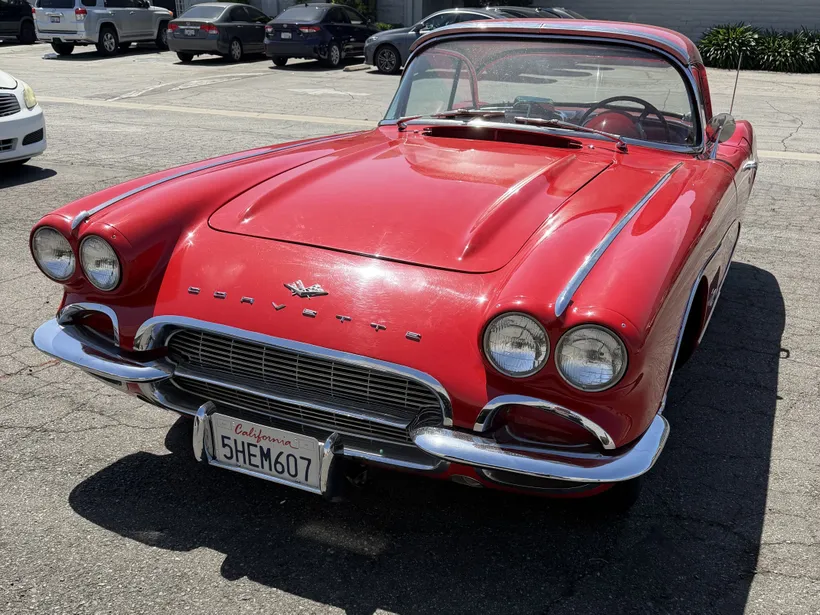 1961 Chevrolet Corvette Convertible With a 327/300-hp and a Four-Speed ...