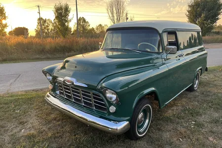 Classic Chevrolet Post-War Pickups For Sale - Hemmings