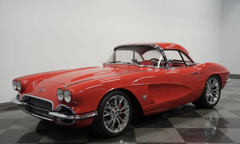 1962 Chevrolet Corvette Restomod With an LS3 V8 and a Six-Speed ...